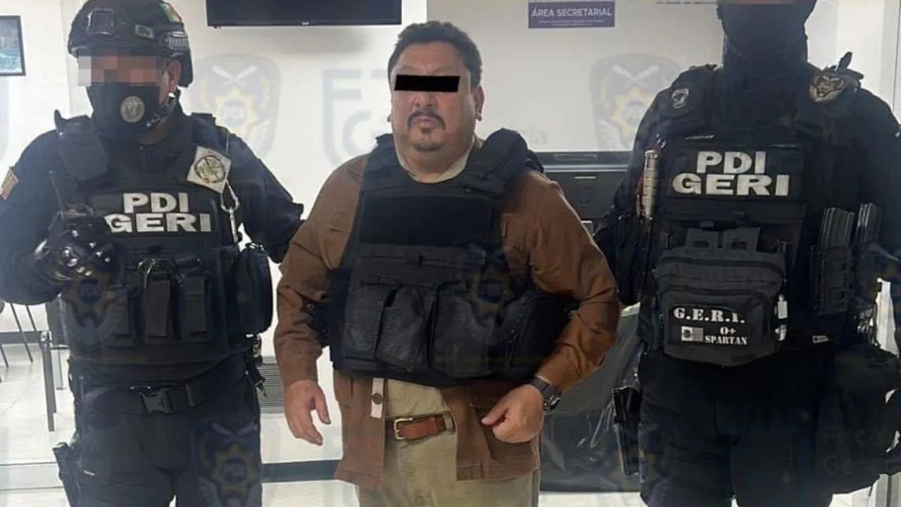 Cumplimentan Orden De Aprehensión Contra Uriel Carmona Por Feminicidio