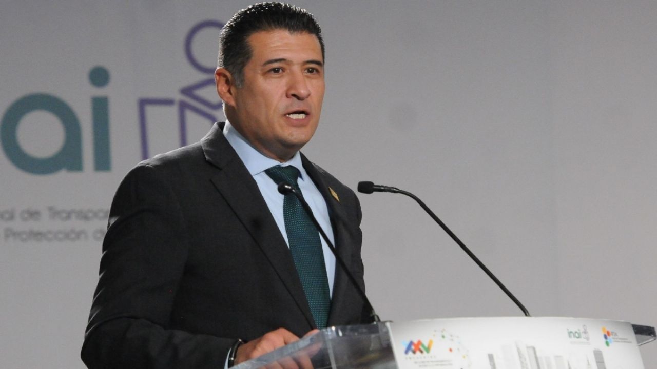Adrián Alcalá Méndez, nuevo presidente del INAI - Canal 7 SLP - 2023