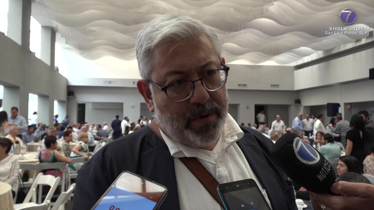 Reforma a pensiones, un vil robo: Macario Schettino - Canal 7 SLP - 2024