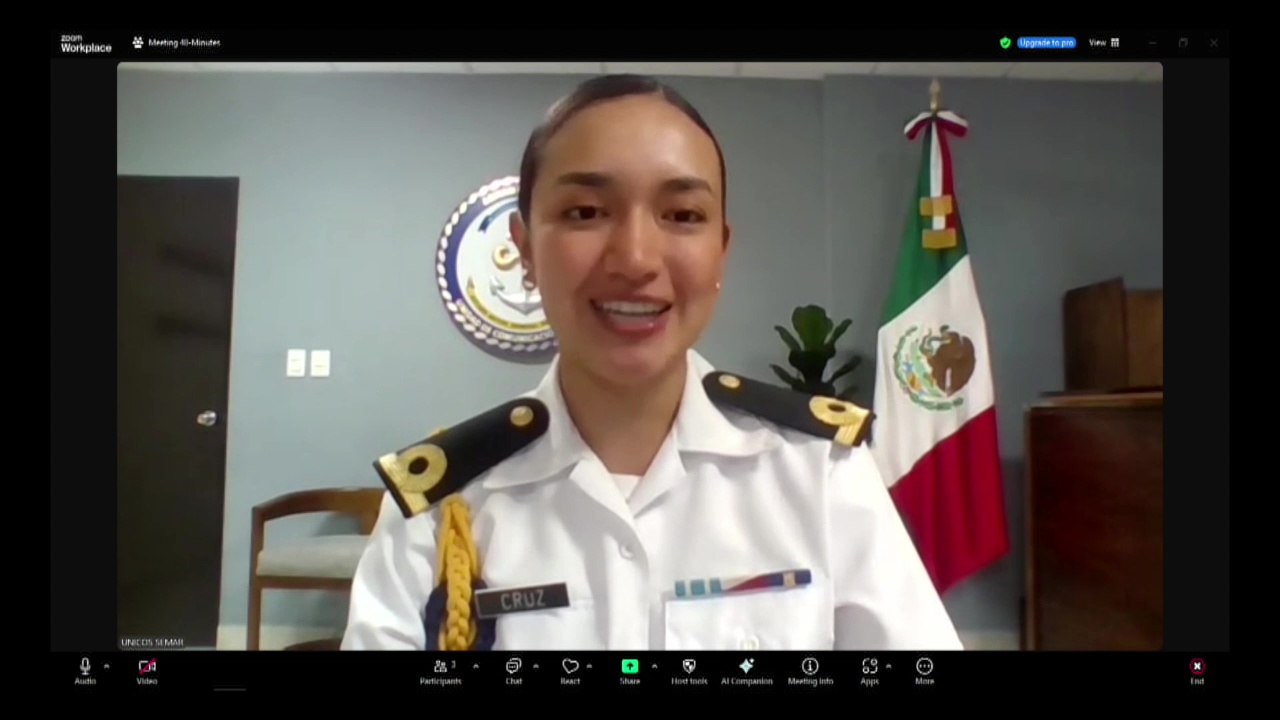 Entrevista con: Ady Suseth Cruz Gómez, Teniente de Corbeta del Servicio ...