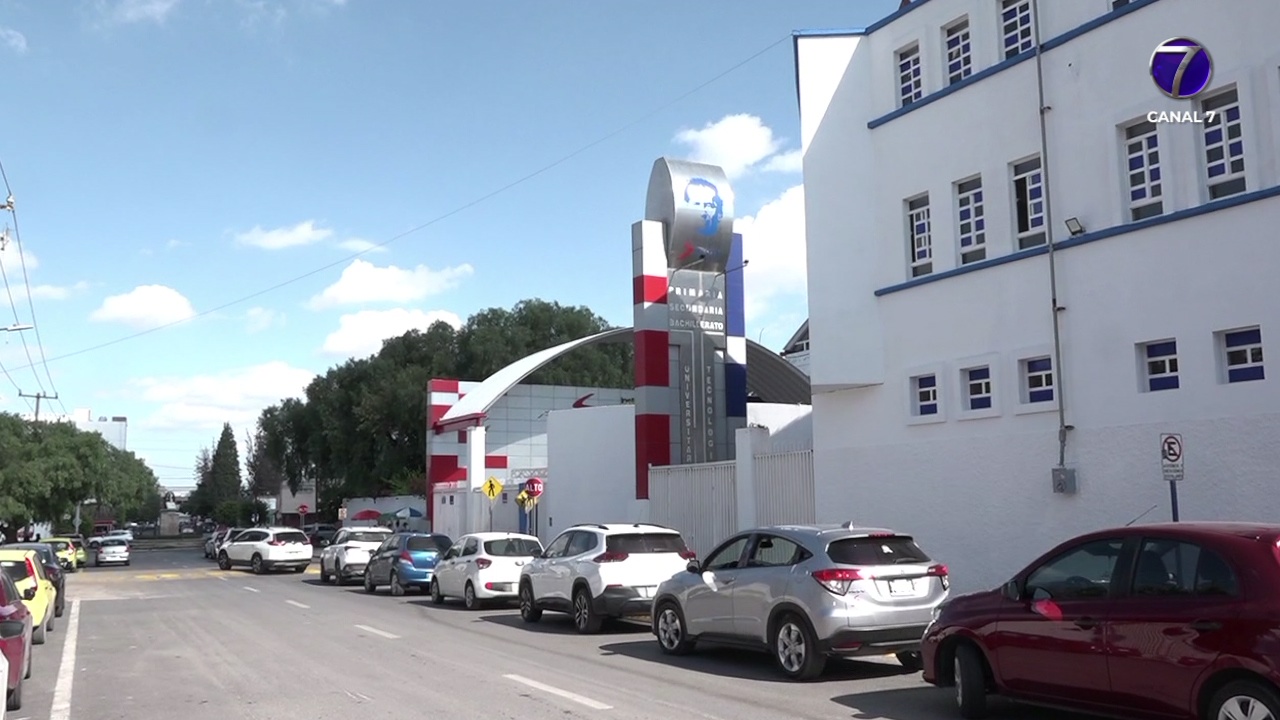 Alumnos y padres de colegio de la capital entraron en pánico por ...